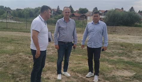 САСТАНАК СА ЧЛАНОВИМА ГРАДСКОГ ВЕЋА О ПРОЈЕКТИМА У СУРЧИНУ Општина Сурчин