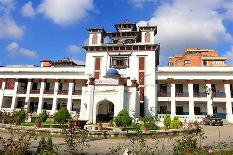 राष्ट्रपति र उपराष्ट्रपतिको निर्वाचनविरुद्ध सर्वोच्चमा रिट