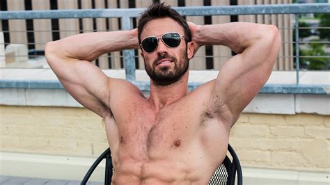Chad Johnson From The Bachelorette Is Back Threatening People Again