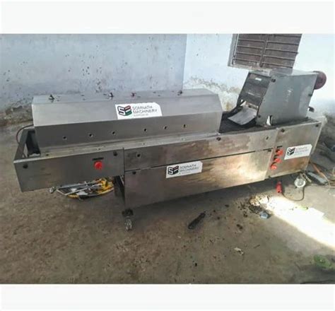 Stailess Steel M S Semi Automatic Roti Making Machine For Commercial
