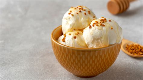 The First Ice Cream Flavor Was A Sweet Combination Of Honey And Nectar