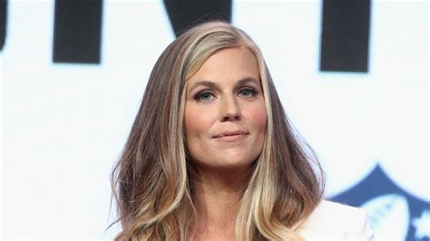 Meet Sam Ponder The Nfl Countdown Host Dubbed The Most Gorgeous Woman