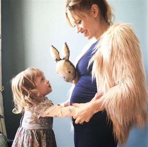 Former Pussycat Dolls Star Kimberly Wyatt Reveals She Is Pregnant And