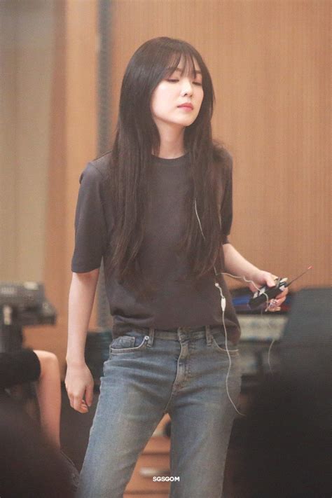 아이린 촬스의 이슈와 유머