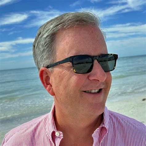 Rob Saxon Simple Luxuries Travel