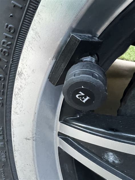 Free 3d File Stem Valve Bracket For Tpms Sensor 🧞‍♂️ ・3d Print Model To