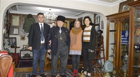 Hendekin Yaşayan Tarihi Rüştü Çürüksulu yu Ziyaret Ettiler HENDEK