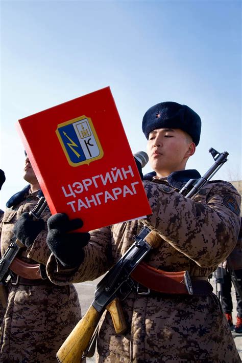 ЭР ЦЭРГИЙН АЛБАНД ТАТАГДСАН ХӨВГҮҮД ЭХ ОРНОО БАТЛАН ХАМГААЛАХ ТАНГАРАГ ӨРГӨЛӨӨ 📍Цэргийн ууган