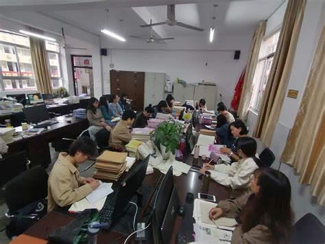 2018级英语专业师范生参加蕉城中学初中英语组教研活动 宁德师范学院语言与文化学院