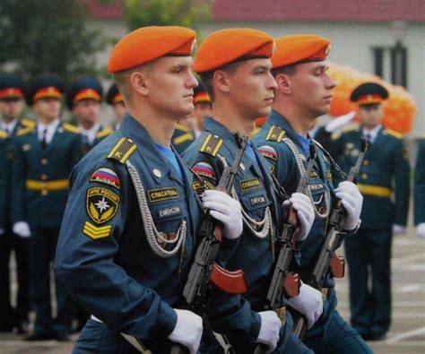 Берет: цветной знак различия и почета | Читать статьи по истории РФ для ...