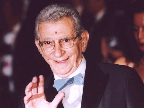 فى ذكرى رحيله الـ10 تعرف على أفلام يوسف شاهين المرممة عين