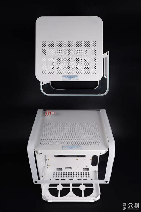 乔思伯 Tk 1 白色款 Matx 机箱装机展示原创新浪众测