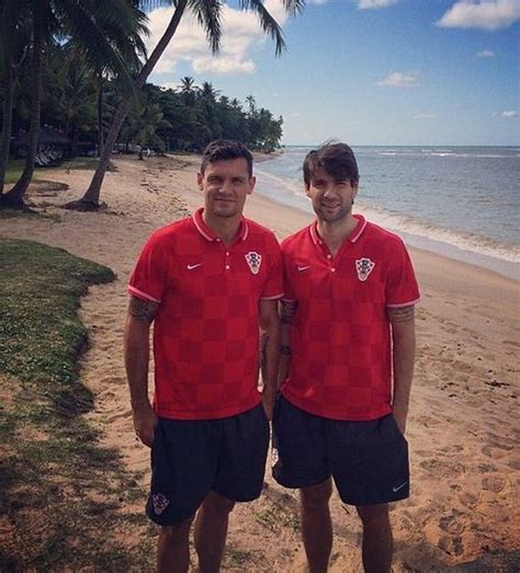 The Croatian World Cup Team Celebrated Losing To Brazil By Swimming Naked Together Barnorama