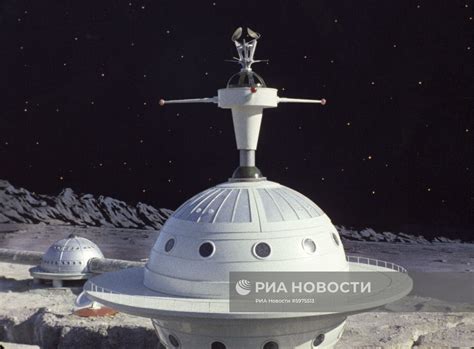 Кадр из фильма "Луна" | РИА Новости Медиабанк