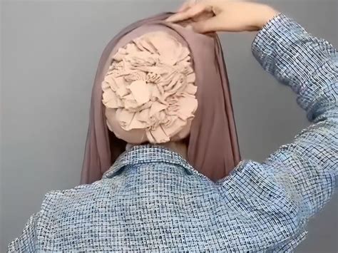 Gak Repot Pakai Pentul Tutorial Pashmina Bikin Pipi Tampak Tirus