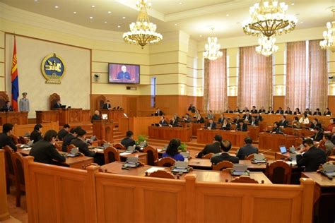 Чуулган Захиргааны ерөнхий хуульд тавьсан Ерөнхийлөгчийн хоригийг