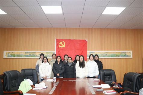 教师教育学院组织开展优秀学生党员榜样示范教育活动 信阳师范大学教师教育学院