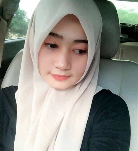 Kumpulan Foto Foto Selebgram Cantik Berhijab Kaskus