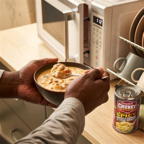 Campbells® Chunky™ Chipotle Chicken And Corn Chowder Soup 188 Oz
