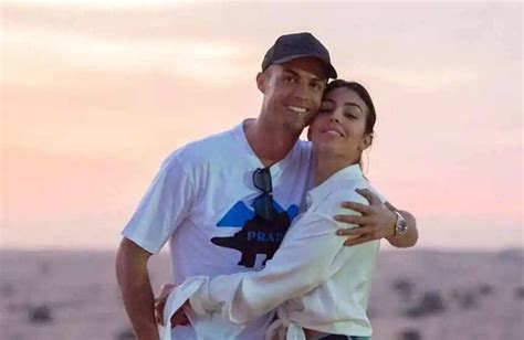 شاهد قفزة أسطورية كريستيانو رونالدو يكرر قفزته التاريخية بعد 6