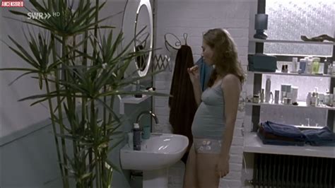 Naked Heike Warmuth In Monogamie Für Anfänger
