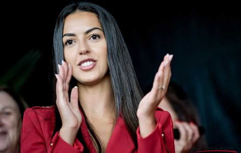 Oumi Rayane Redactie24