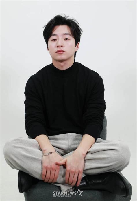 Jung Yong Ju 정용주 Hancinema