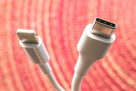 Iphone Shift Brings Usb C Closer To Universal Connector Off