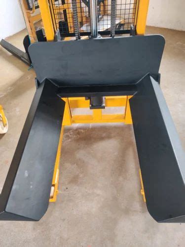 SSE Eco MS Cutomised Lifting Stacker Machine Equipment Capacity 500 1500 Kgs Lifting