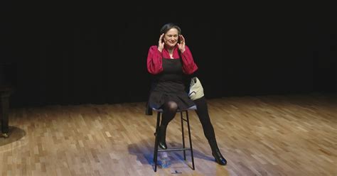 한 발로 춤추는 장애예술가고유성은 재능이죠