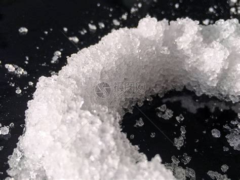 黑色背景上的雪形状高清图片下载 正版图片507459642 摄图网