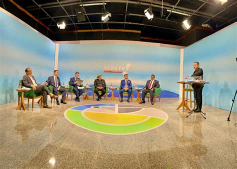 Debate pra que se a população continua desinformada e sem conhecer as propostas dos candidatos