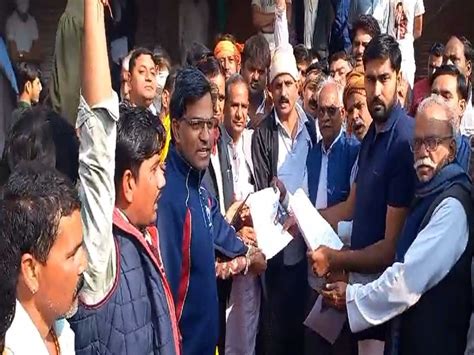 Karauli News Outrage In Todabhim Over Gogamedi Massacre Protest By