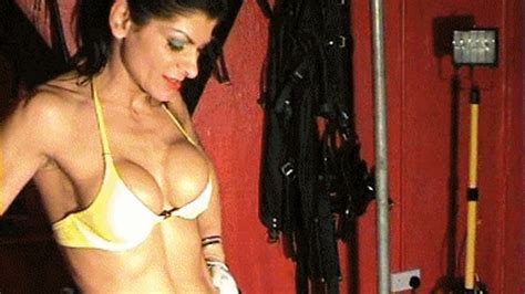 Trampling Butt S And Strapping Part 1 2 Mistress Dometria B Clips Clips4sale