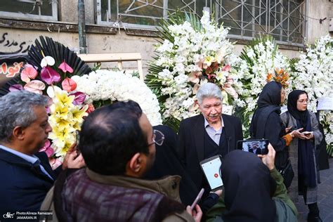 همشهری آنلاین چهره‌هایی که در مراسم ختم ناصر طهماسب شرکت کردند تصاویر