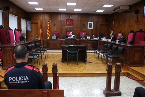Condemnen un home a tres anys i mig de presó per intentar matar la