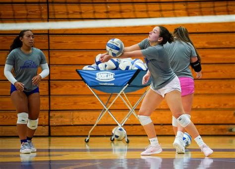 Barron Collier Volleyball Practices Ahead Of 2023 Season