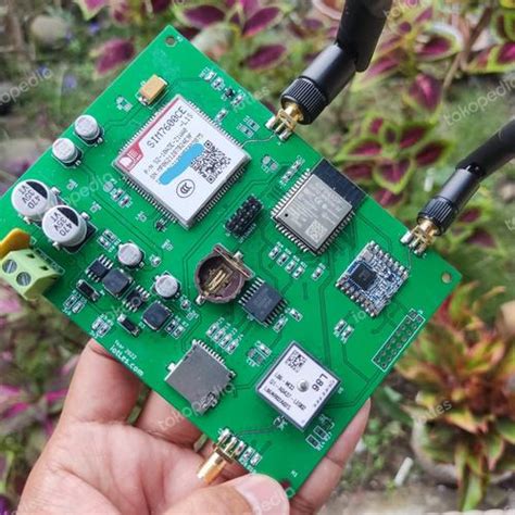 Jual Esp32 Gps Lora Sim7600 Lte Kota Medan Iotles Tokopedia