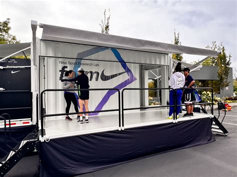 Nike Sport Research Lab Roadie Pro Roxbox Containers