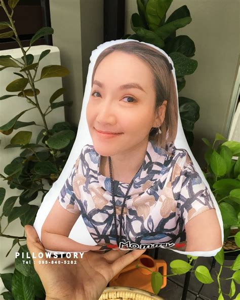 หมอนส หมอนสั่งวาด ของขวัญสั่งทำพิเศษ ตุ๊กตาหน้าคน Pillow