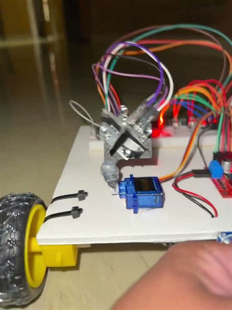 Light Following Robot Arduino Nano Youtube