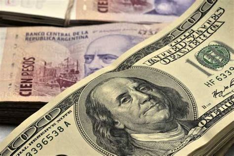 Dólar blue en Argentina se dispara y llega a los 497 pesos