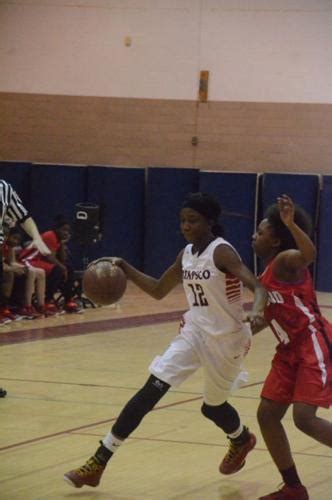 Dundalk Eagle Female Winter Athlete Of The Season Shalom Omo Osagie