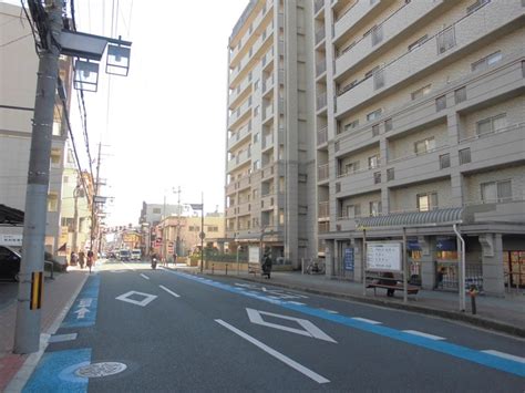 長岡天神駅 阪急 京都府長岡京市阪急初の橋上駅舎から滲み出るレトロ感と長岡天満宮の風光明媚さとのコントラストが魅力的な特急停車駅