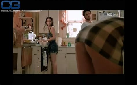 Emma Greenwell Nude Pictures Photos Playboy Naked Topless Fappening