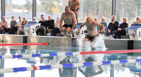 Politikerna Plaskade Ljudligt När Malung Sälens Simhall Invigdes Siljan News