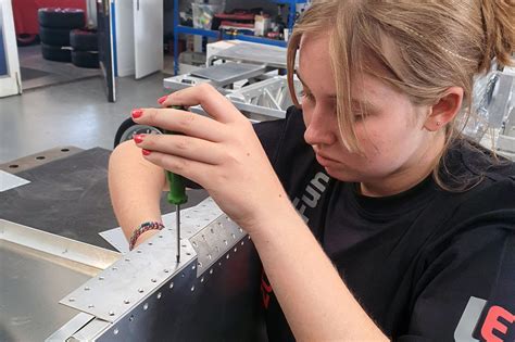 Its Silver Its Green Its The Batteryrunner An Arduino Powered