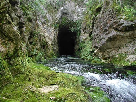Monumento Naturale Grotte Di Falvaterra E Rio Obaco