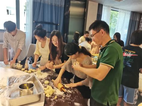 “迎百廿 歌师恩 赞月圆”——植物保护学院师生共庆“双节” 南农青年