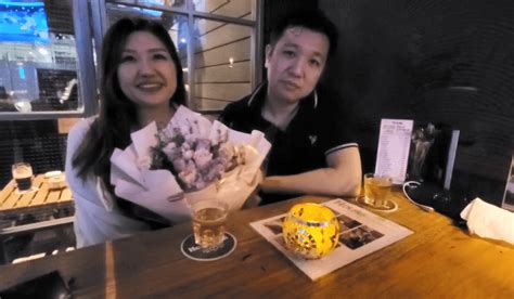 世界杯凌晨揭幕 球迷一早到酒吧等睇波 业界料赛事带动多三成生意 星岛日报